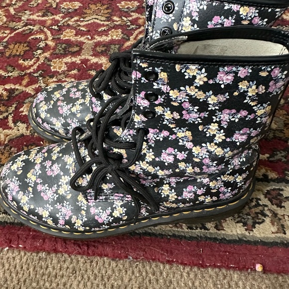 Dr. Martens | Shoes | Doc Marten Daisy Boots | Poshmark